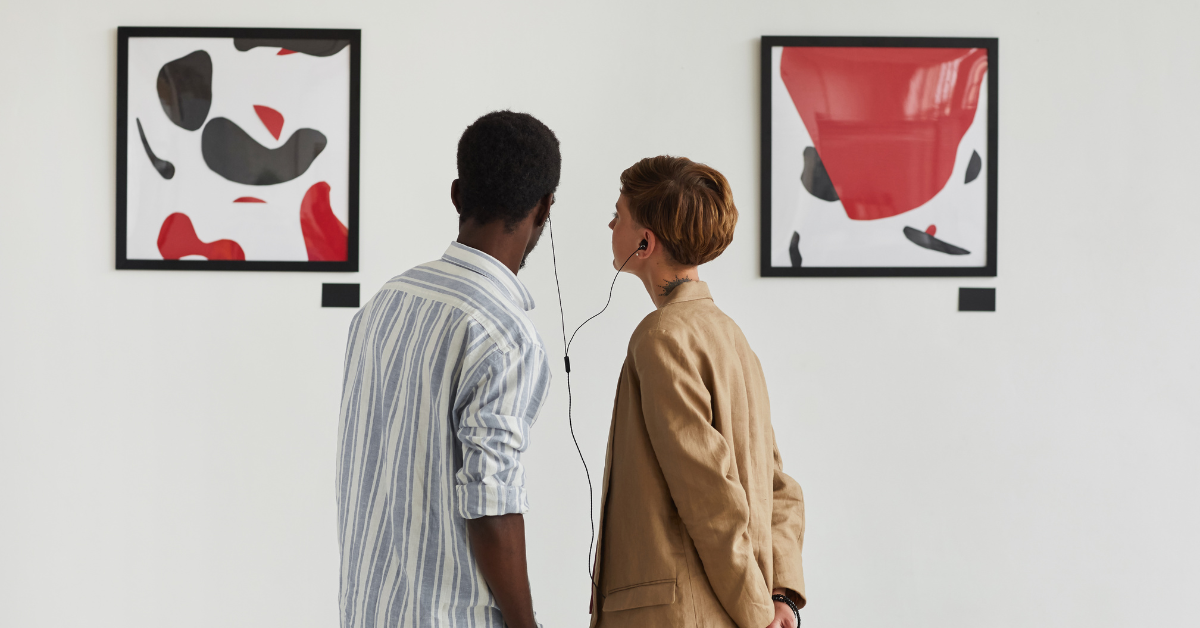 Guide to Museum Audio Tour Equipment & Which to Choose | STQRY